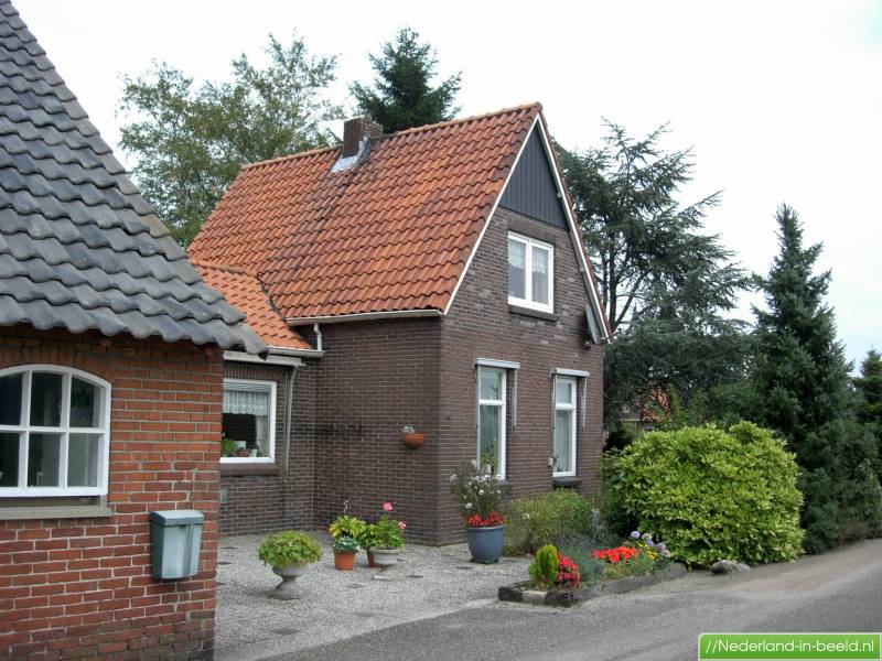 Luchtfoto's Zenderen / foto's Zenderen | Nederland-in-beeld.nl