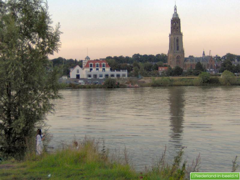 Rhenen > Vrijweidersweg luchtfoto's / foto's | Nederland-in-beeld.nl