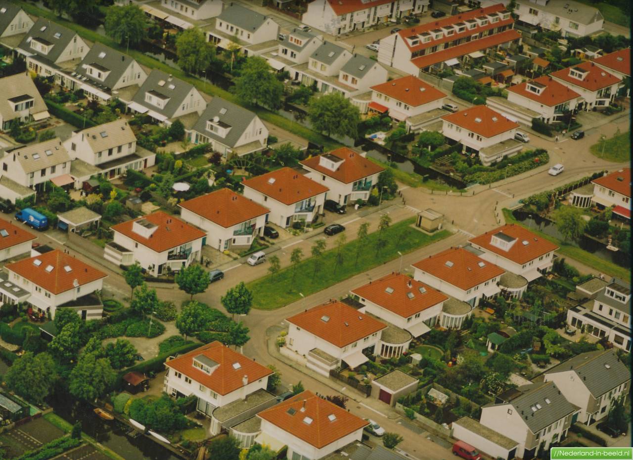 Luchtfoto's Assendelft / foto's Assendelft | Nederland-in-beeld.nl