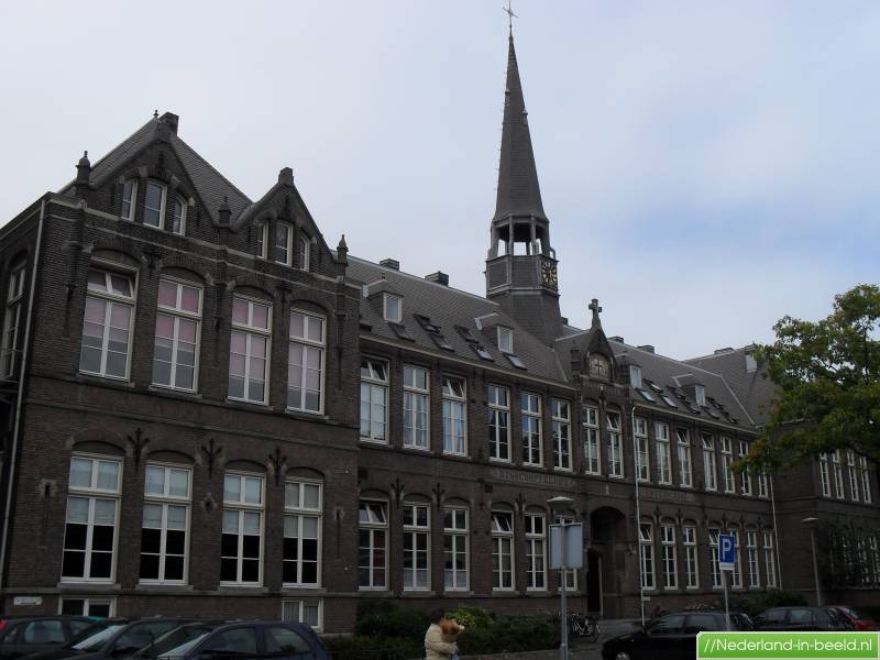 Luchtfoto's Beverwijk / foto's Beverwijk | Nederland-in-beeld.nl