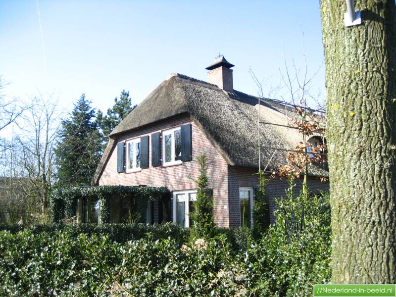 Luchtfoto's Drunen / foto's Drunen | Nederland-in-beeld.nl