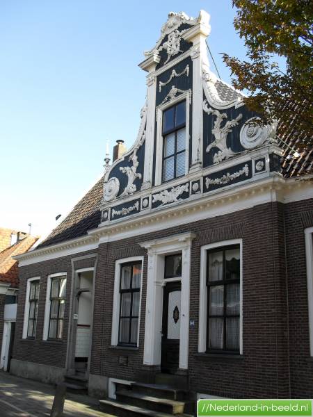 Luchtfoto's Krommenie / foto's Krommenie | Nederland-in-beeld.nl