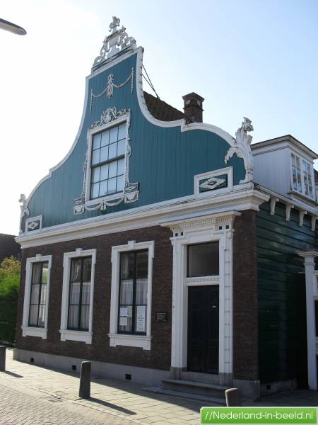 Luchtfoto's Krommenie / foto's Krommenie | Nederland-in-beeld.nl