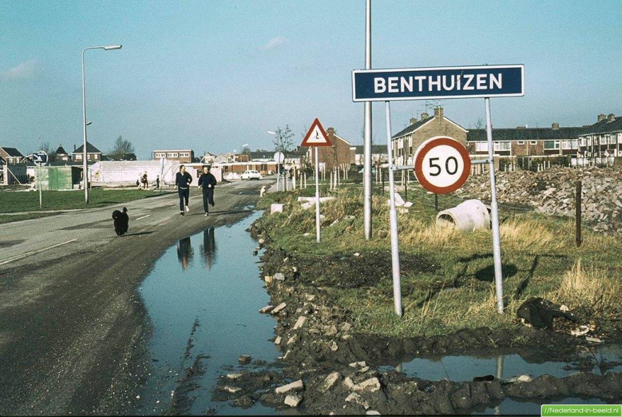Benthuizen > Hoogeveenseweg luchtfoto's / foto's | Nederland-in-beeld.nl
