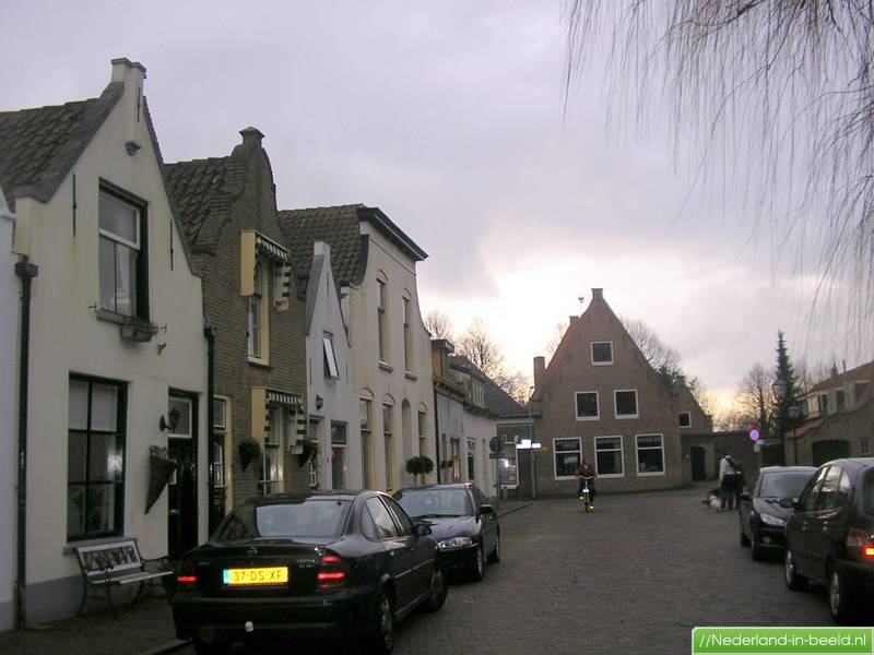 Dirksland > Esdoornhof luchtfoto's / foto's | Nederland-in-beeld.nl