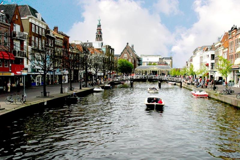 Luchtfoto's Leiden / foto's Leiden | Nederland-in-beeld.nl