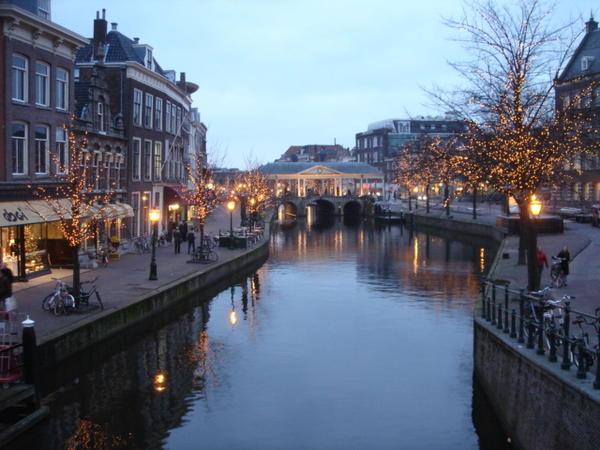 Luchtfoto's Leiden / foto's Leiden | Nederland-in-beeld.nl