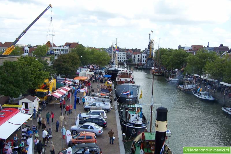 Luchtfoto's Maassluis / foto's Maassluis | Nederland-in-beeld.nl