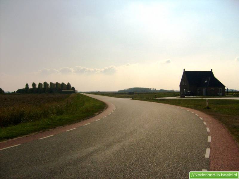 Luchtfoto's Dirksland / foto's Dirksland | Nederland-in-beeld.nl