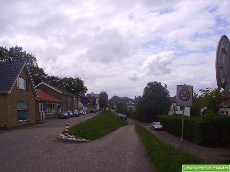 Luchtfoto's Numansdorp / foto's Numansdorp | Nederland-in-beeld.nl