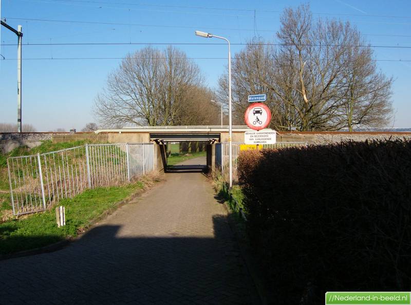 Luchtfoto's Pijnacker / foto's Pijnacker | Nederland-in-beeld.nl