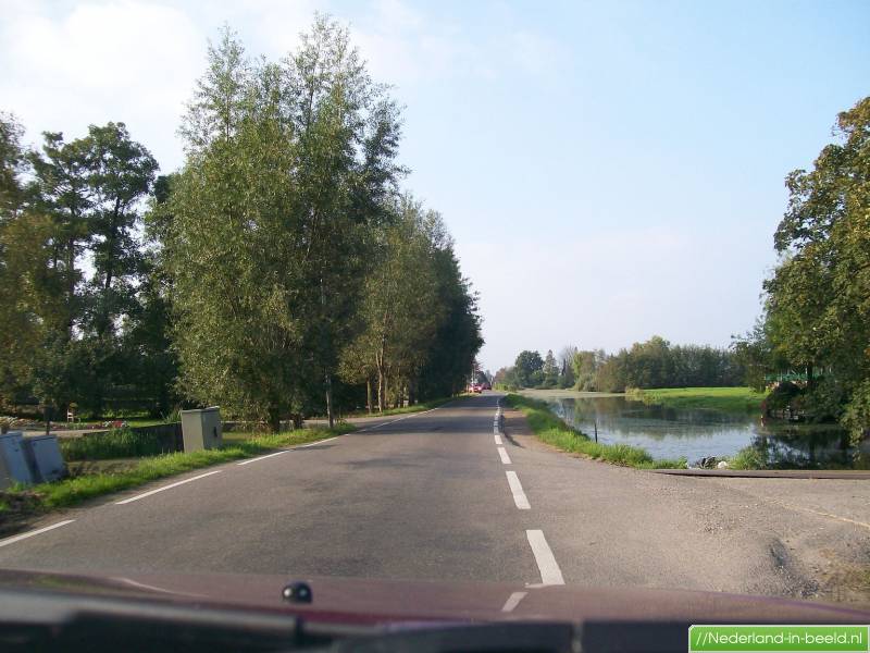 Luchtfoto's Reeuwijk / foto's Reeuwijk | Nederland-in-beeld.nl
